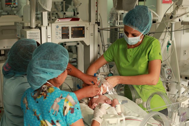 Global health worker shortage prompts partnership action | CUH